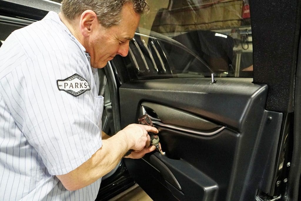 Funeral Vehicle Mechanic Shop | Park Superior Sale